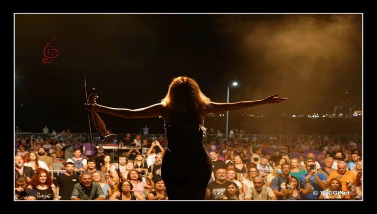 "ΜΑΤΑΛΑ" ΤΟ ΝΕΟ SINGLE ΤΗΣ ΓΕΩΡΓΙΑΣ ΝΤΑΓΑΚΗ ΚΥΚΛΟΦΟΡΕΙ - Street Radio